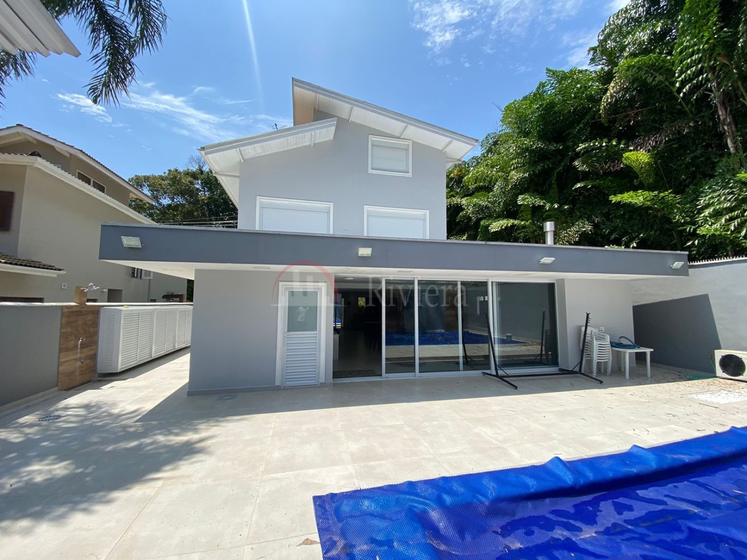 Casa de Cinema a Venda na Baleia a 200 Metros da Praia em - BAL.V.NE9